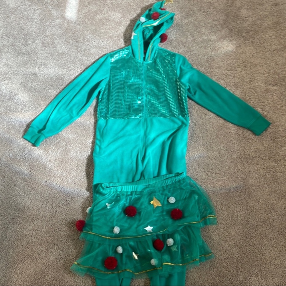 Christmas Tree Fleece Women's Outfit- Perfect For Ugl… - Gem
